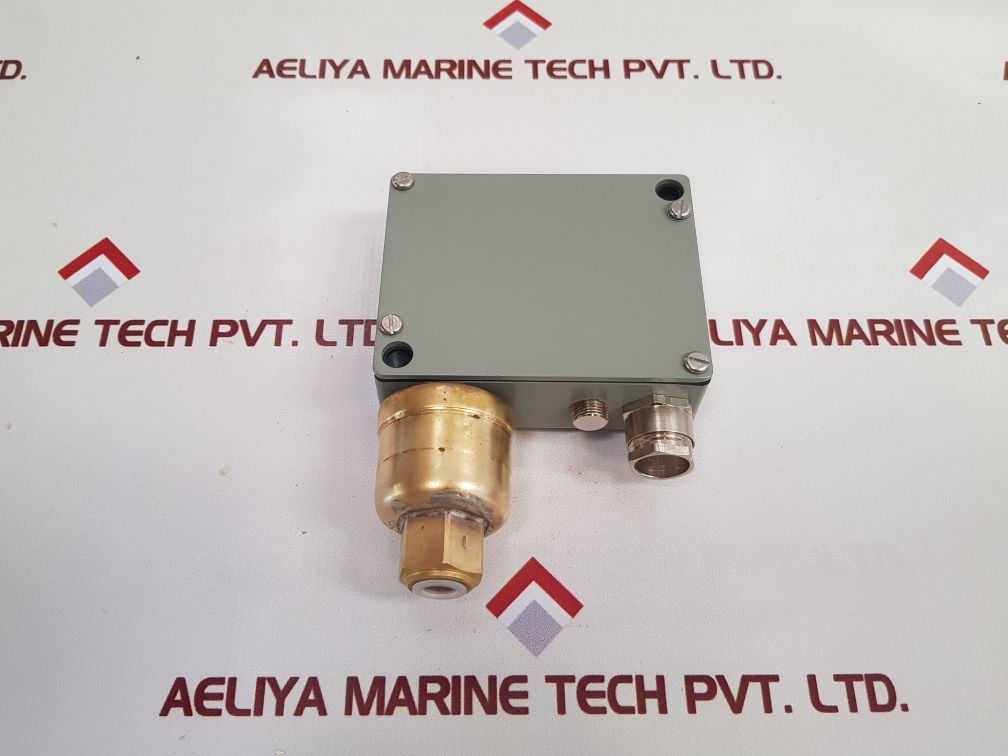 Trafag 941.2373.901 Pressure Transmitter – Aeliya Marine