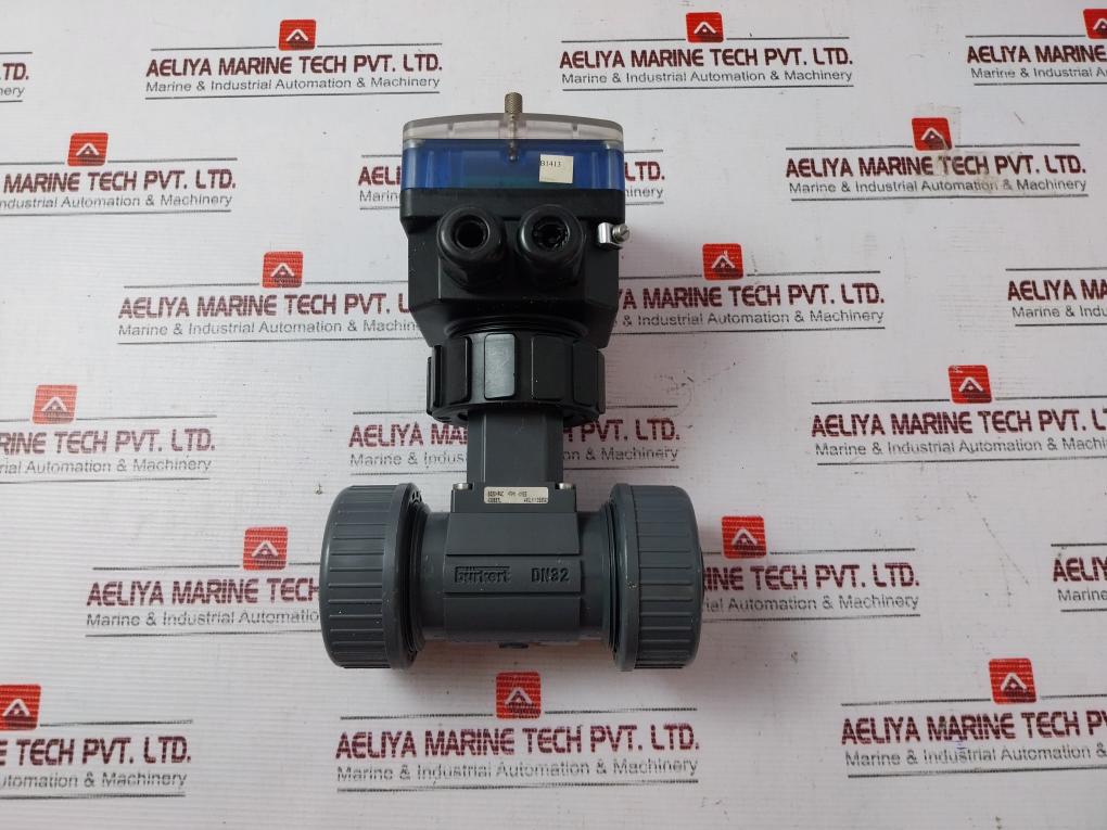 Burkert Cond 8225-fpm-pvdf-sst-c=0,01 Digital Conductivity Transmitter – Aeliya Marine