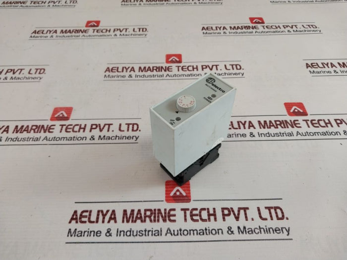 Electro T2M Electronic Multi-range Timer With Base – Aeliya Marine