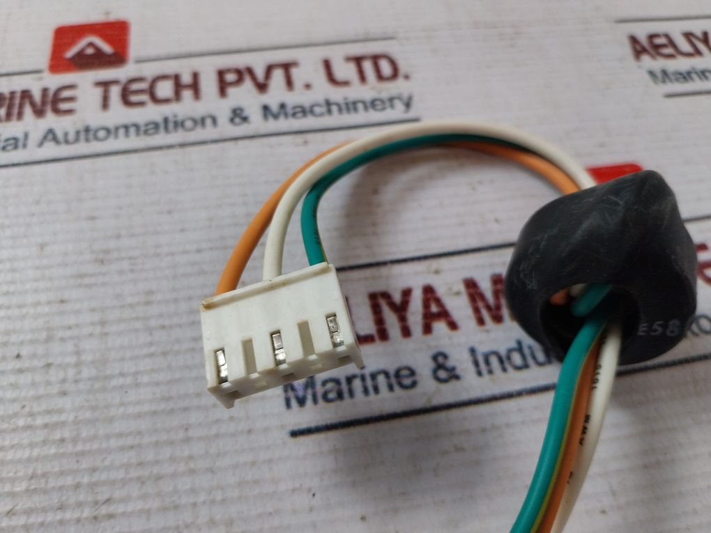 Jr-101-1Frs Socket And Switch 10A 250Vac – Aeliya Marine