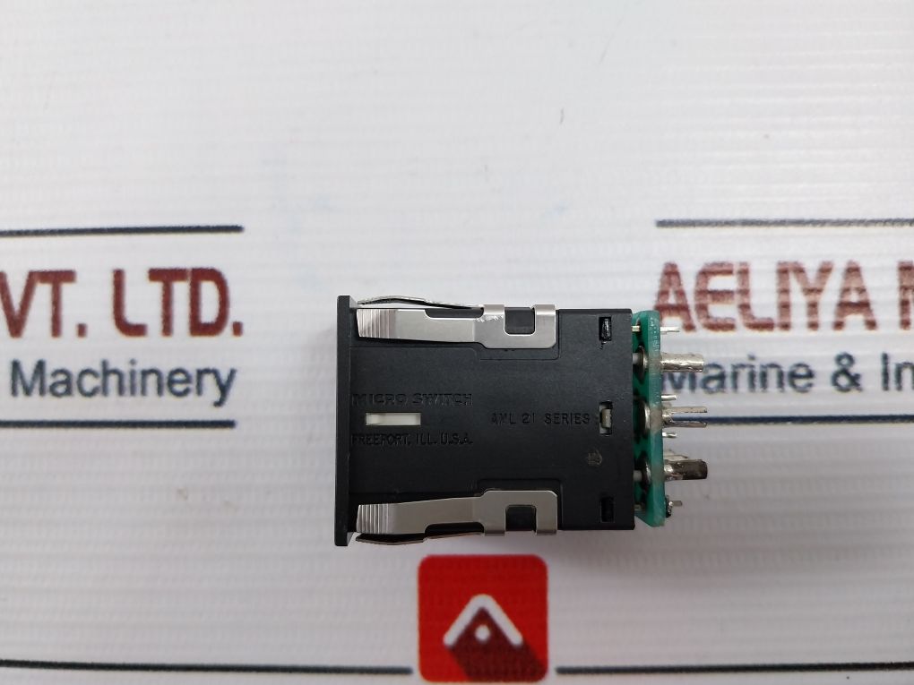 Pmc 8540 Aml 21 Series Micro Switch Mimic Aml Maintained Pushbutton Sw – Aeliya Marine