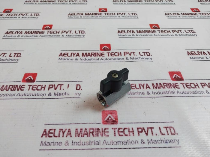 S34 Cw617N Flow Valve Pn15 200-cwp – Aeliya Marine