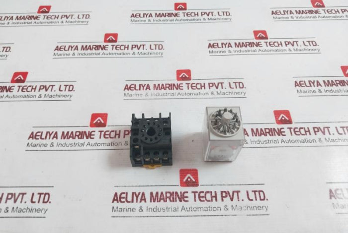 Tracon Rt11 Industrial Power Relay With Socket Base 10A-250Vac 240Vac – Aeliya Marine
