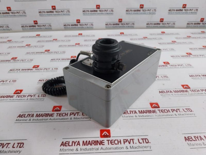 Vingtor Vmt-601 With Handheld Microphone Station Vmp 603 – Aeliya Marine