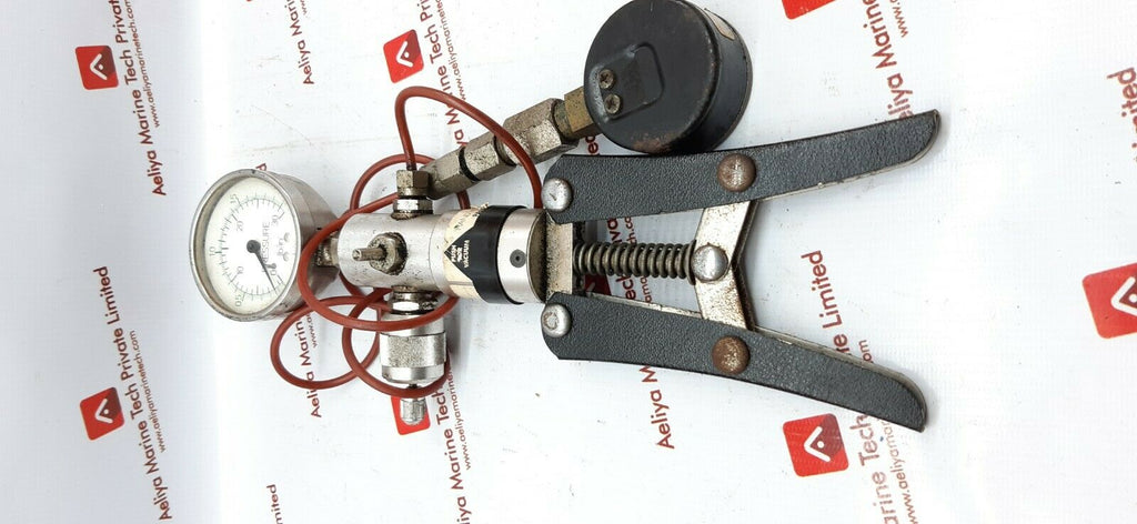 Hand Held Test Pump Tp1 Pressure Calibrator – Aeliya Marine