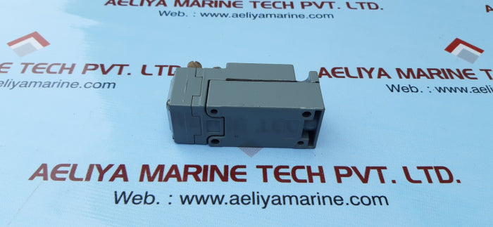 Square d class 9007 6p series a limit switch – Aeliya Marine