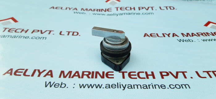 Hpc ot2s6w sel switch 3 pos oper handle maint – Aeliya Marine