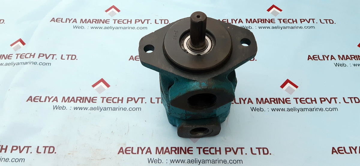 Vickers V30 1P 28 1C 10 Vane Pump – Aeliya Marine