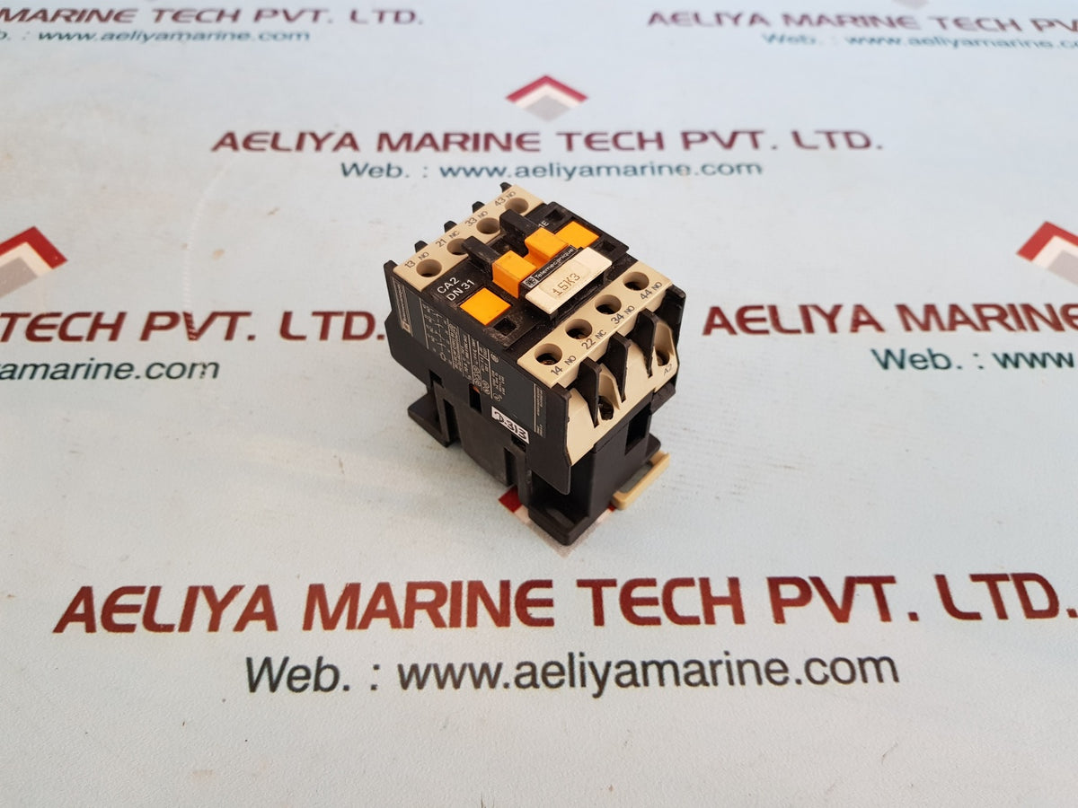 Telemecanique Ca2 Dn31 Control Relay 220V 50/60Hz – Aeliya Marine