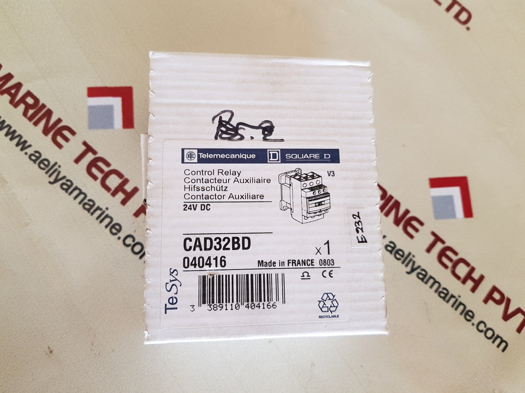 Telemecanique/square D cad32bd control relay 24v – Aeliya Marine