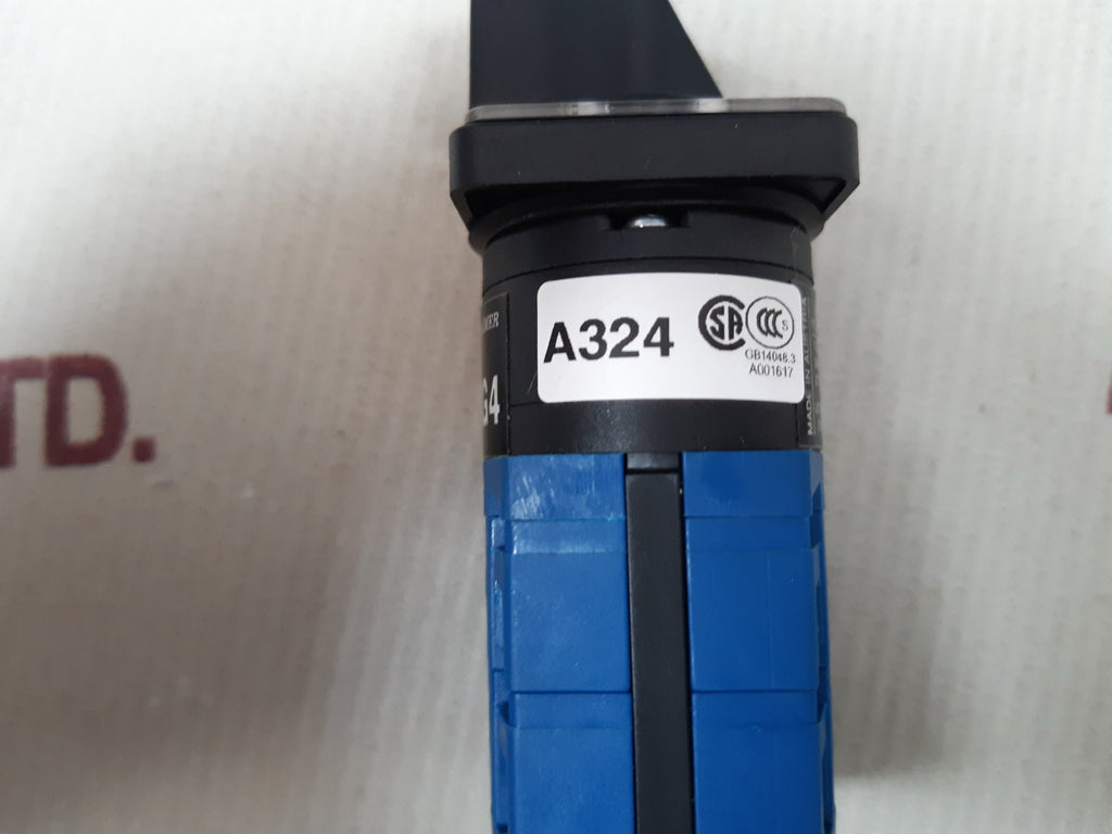 Kraus & naimer cg4 a324 rotary switch – Aeliya Marine