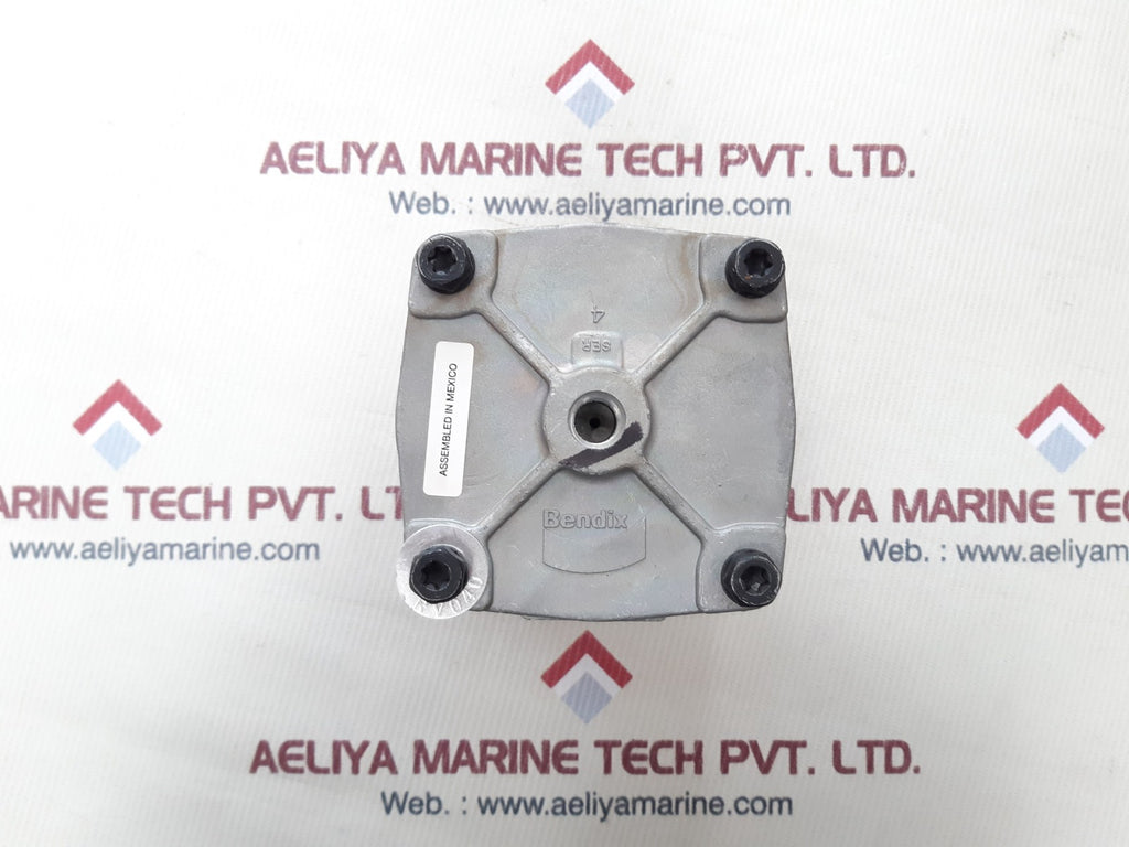 Bendix t-294304-b r-12 relay valve – Aeliya Marine