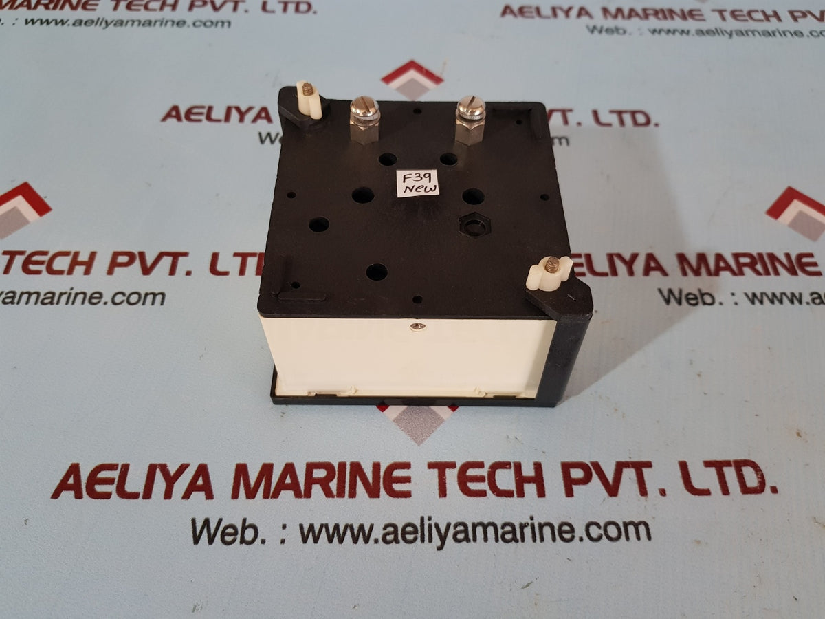 Meco ml96 dc moving coil din panel ammeter & voltmeter – Aeliya Marine