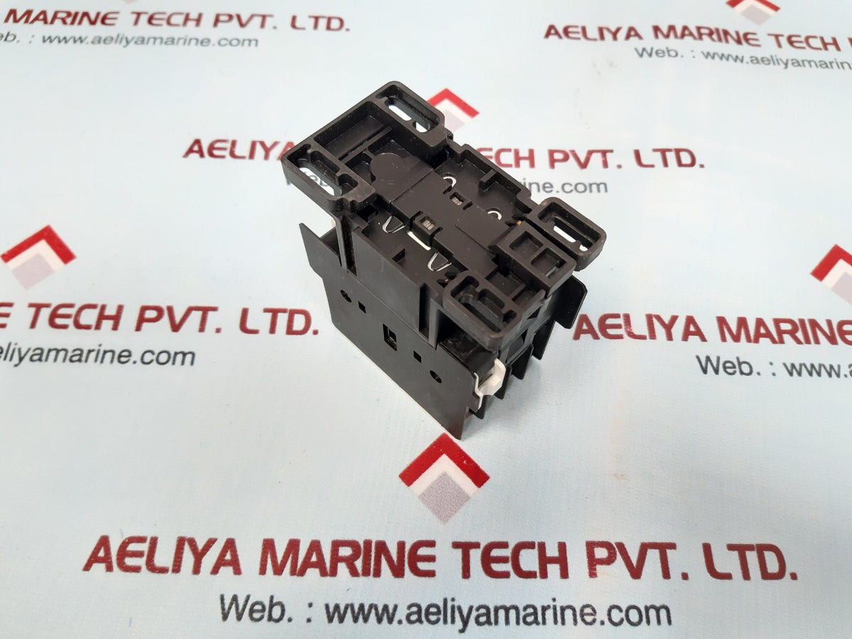 Ge cl02a310t contactor 230v 50/60hz – Aeliya Marine