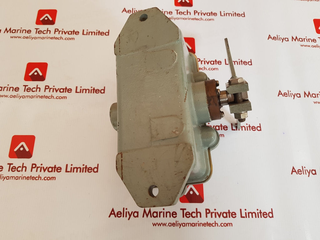 Hitachi lv3 switch 632949-64 – Aeliya Marine