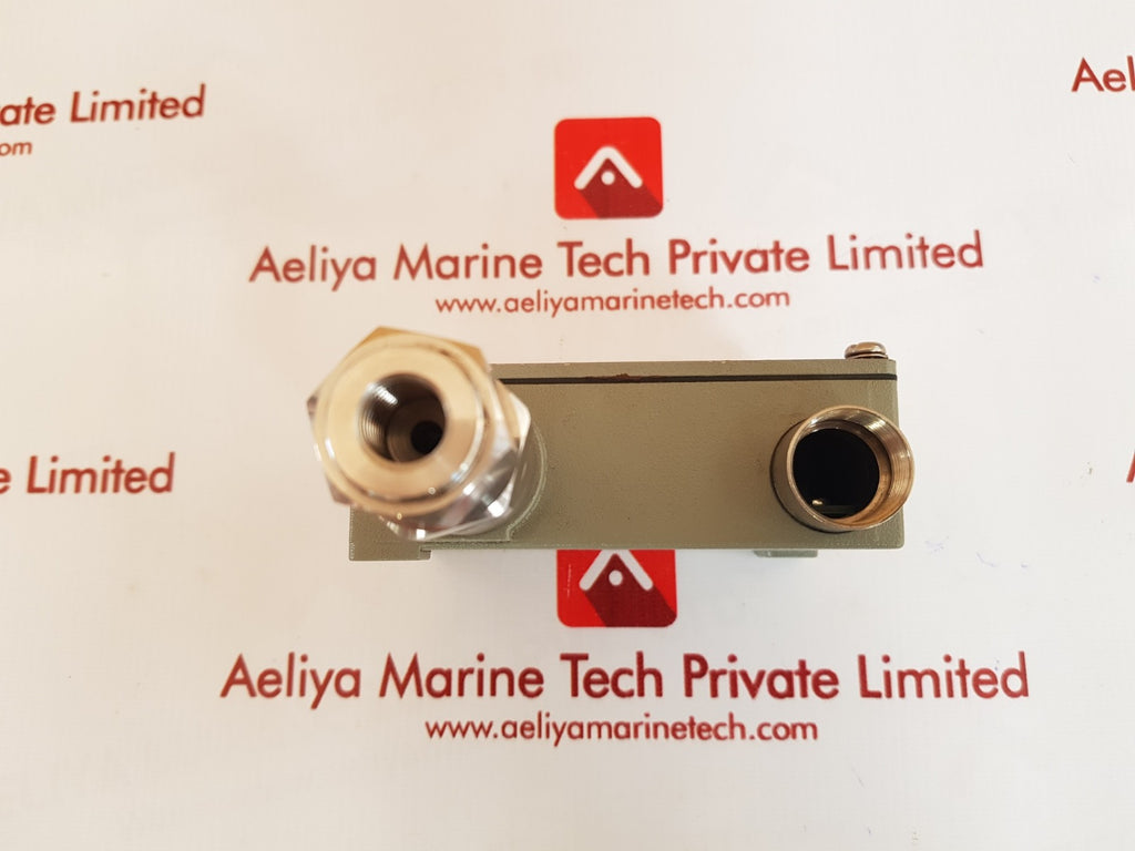 Trafag 8202.75.2212 pressure transmitter – Aeliya Marine
