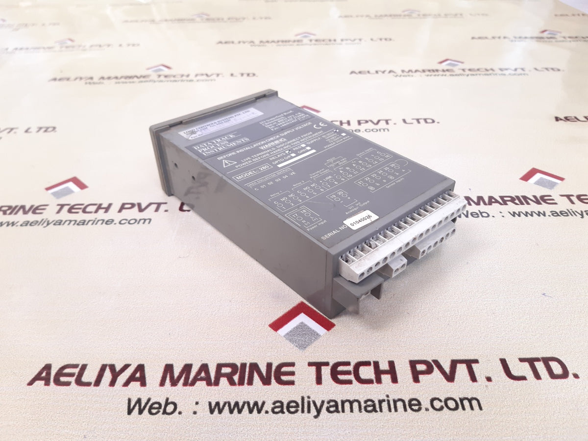 Data track process instruments 280 relay 90-265v 50/60 hz – Aeliya Marine