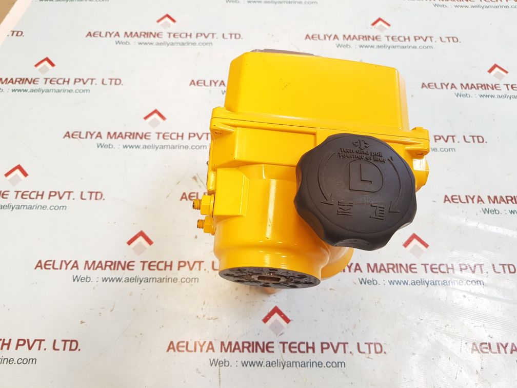 Bernard controls ez10 actuator – Aeliya Marine Tech Pvt. Ltd.