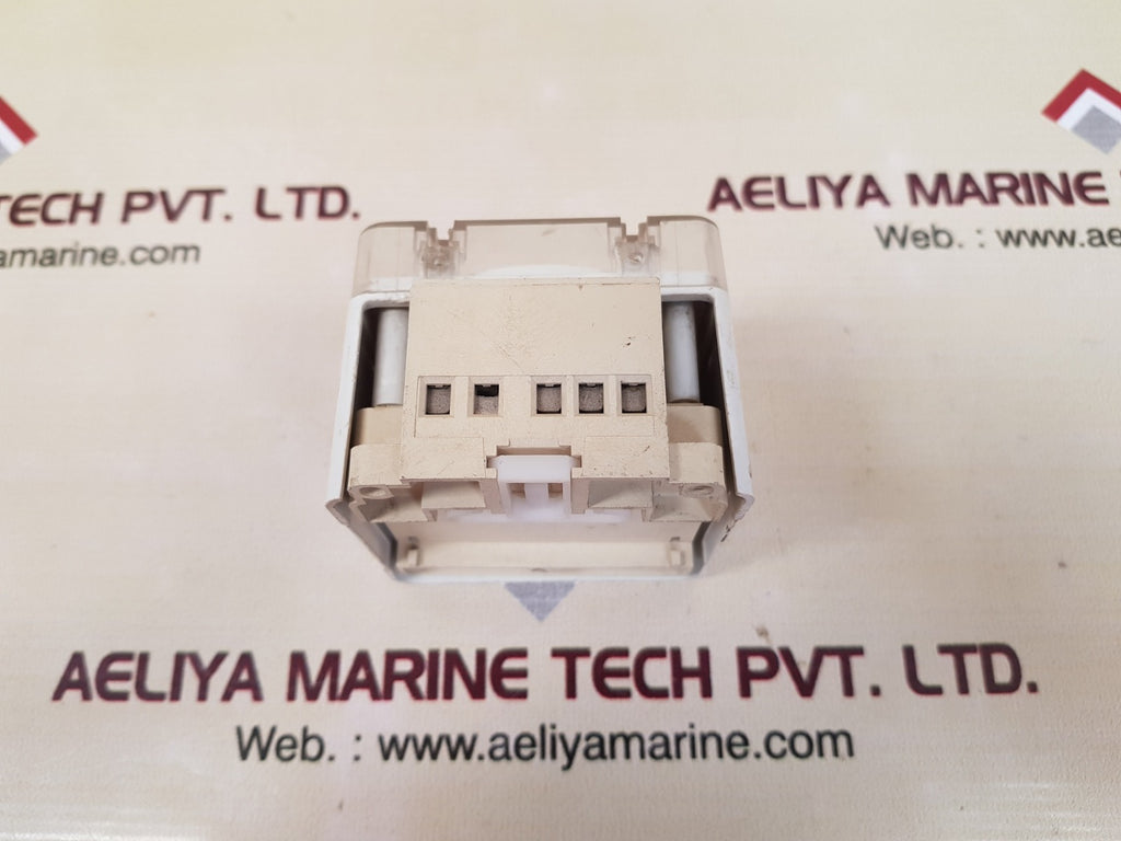 Larsen & toubro gic fm/1 quartz analog time switch qt(daily) – Aeliya ...