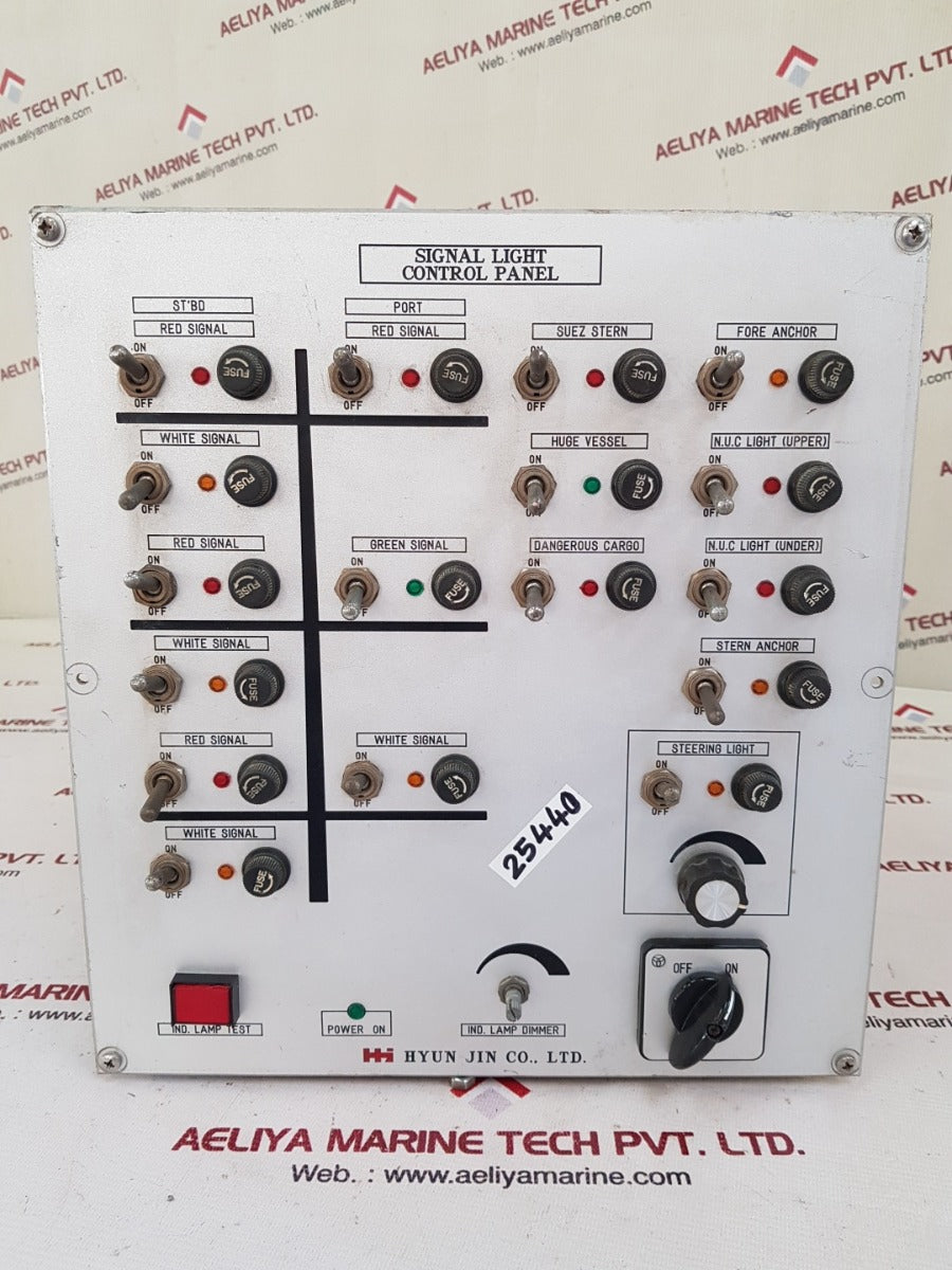 Hyun jin signal light control panel – Aeliya Marine