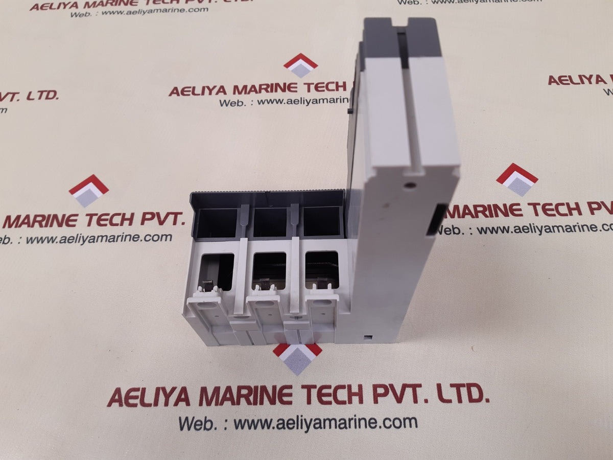 ABB RC221 Residual Current Monitor – Aeliya Marine