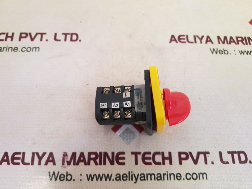 Salzer S6-61069-b13 Rotary Switch Ac23A 440V – Aeliya Marine