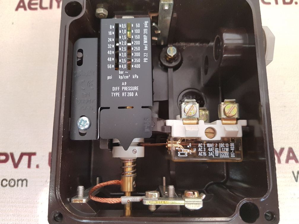 Danfoss Rt 260 A Differential Pressure Switch 50 To 400 Kpa – Aeliya Marine