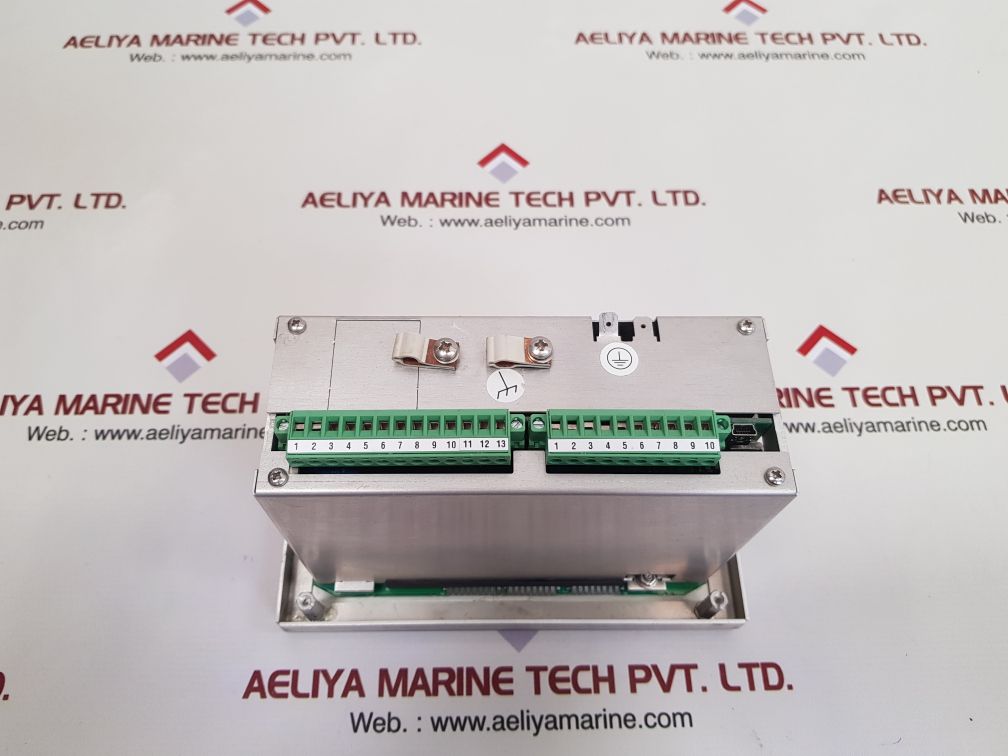 Raytheon 133-812.ng001 e01 nav data repeater – Aeliya Marine