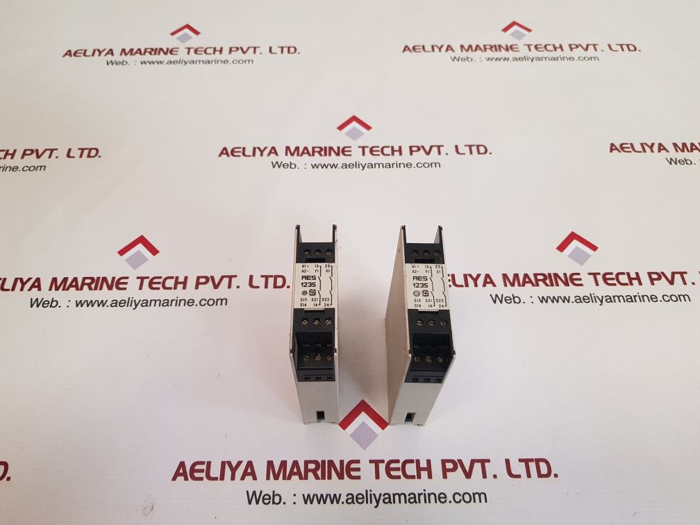 Schmersal aes 1235 safety relay – Aeliya Marine
