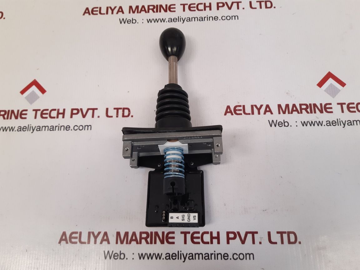 Pq controls m115-1868 controller joystick – Aeliya Marine