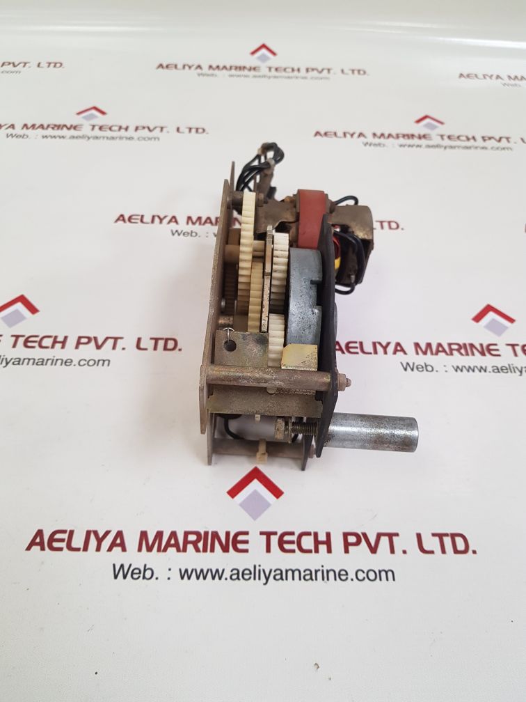Square-D 685760 mch-m motor mechanism – Aeliya Marine