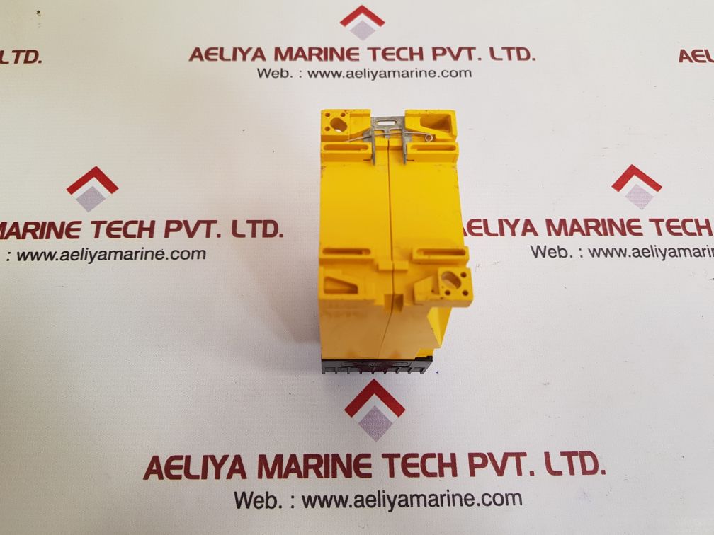 Turck ms82-2407/230 vac multi safe power supply – Aeliya Marine