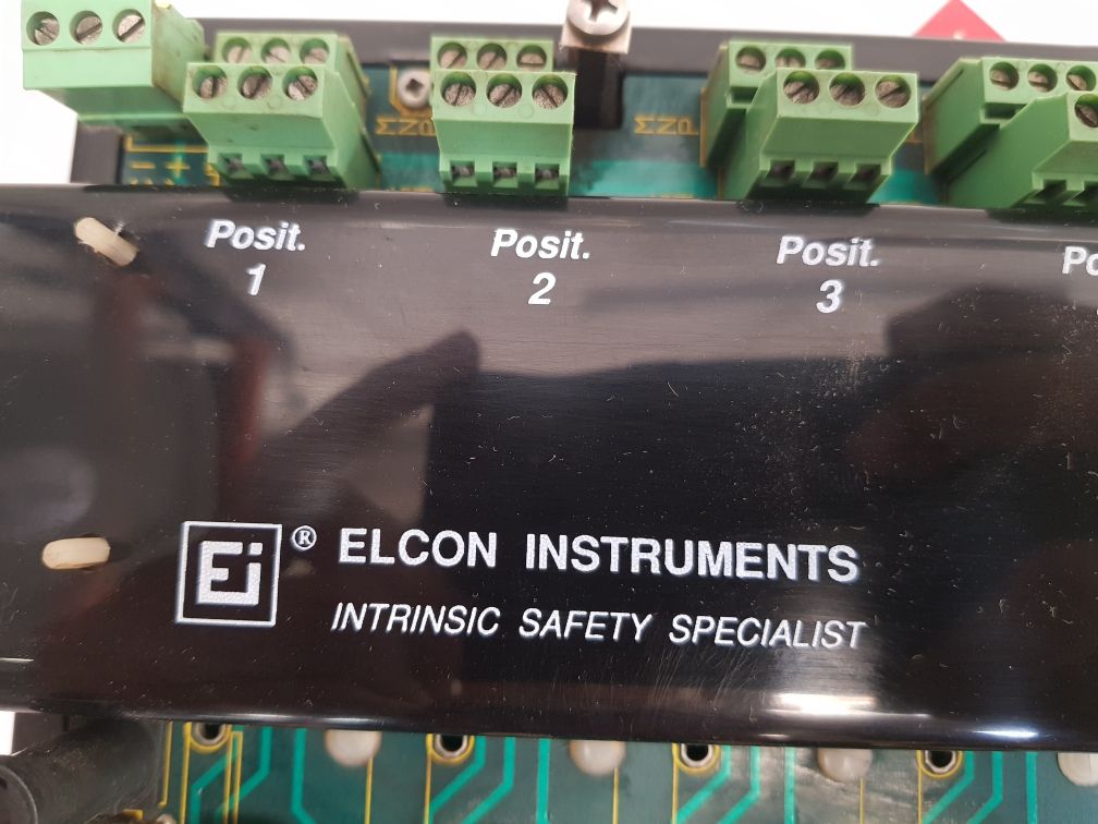 Elcon Instruments 904305 Safety Relay Card – Aeliya Marine