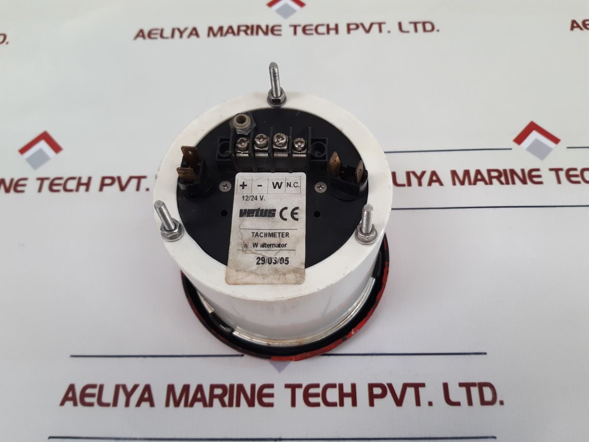 Vetus 0-4000 Rpm Hour Meter – Aeliya Marine