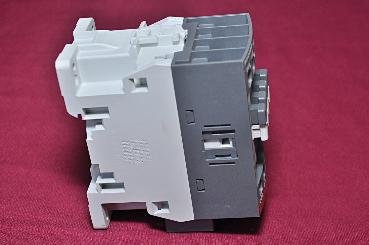 Abb Nf31E-11 Contactor Relay 24-60V 50/60Hz 20-60Vdc – Aeliya Marine