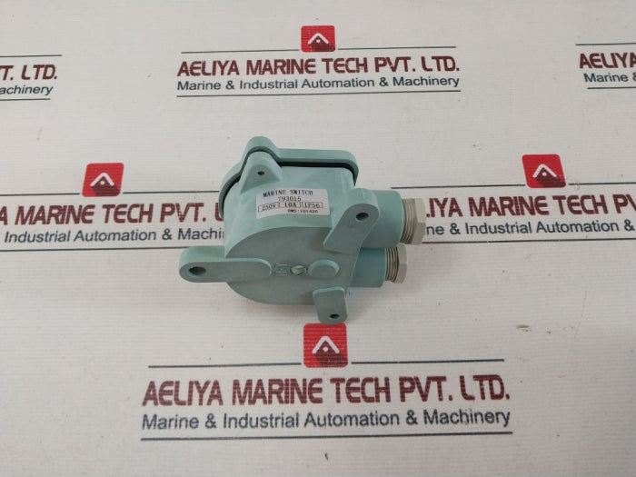 793015 Marine Watertight Small Rotary Switch – Aeliya Marine