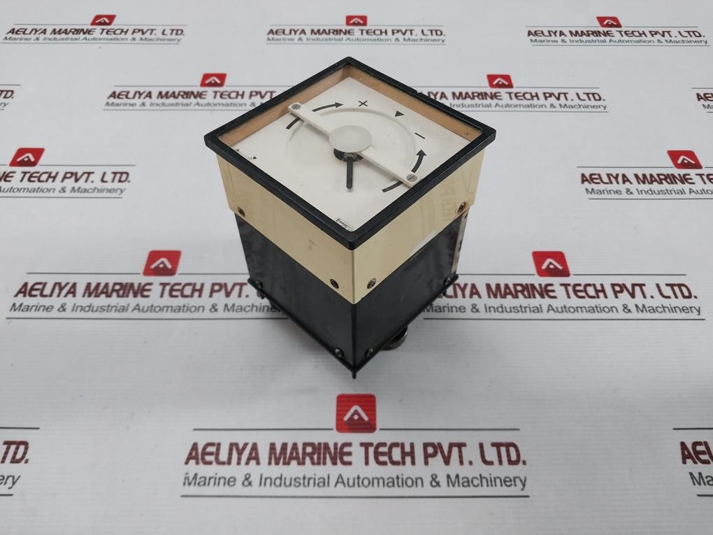 Crompton 855 954 Synchroscope Meter 3-phase 250V – Aeliya Marine