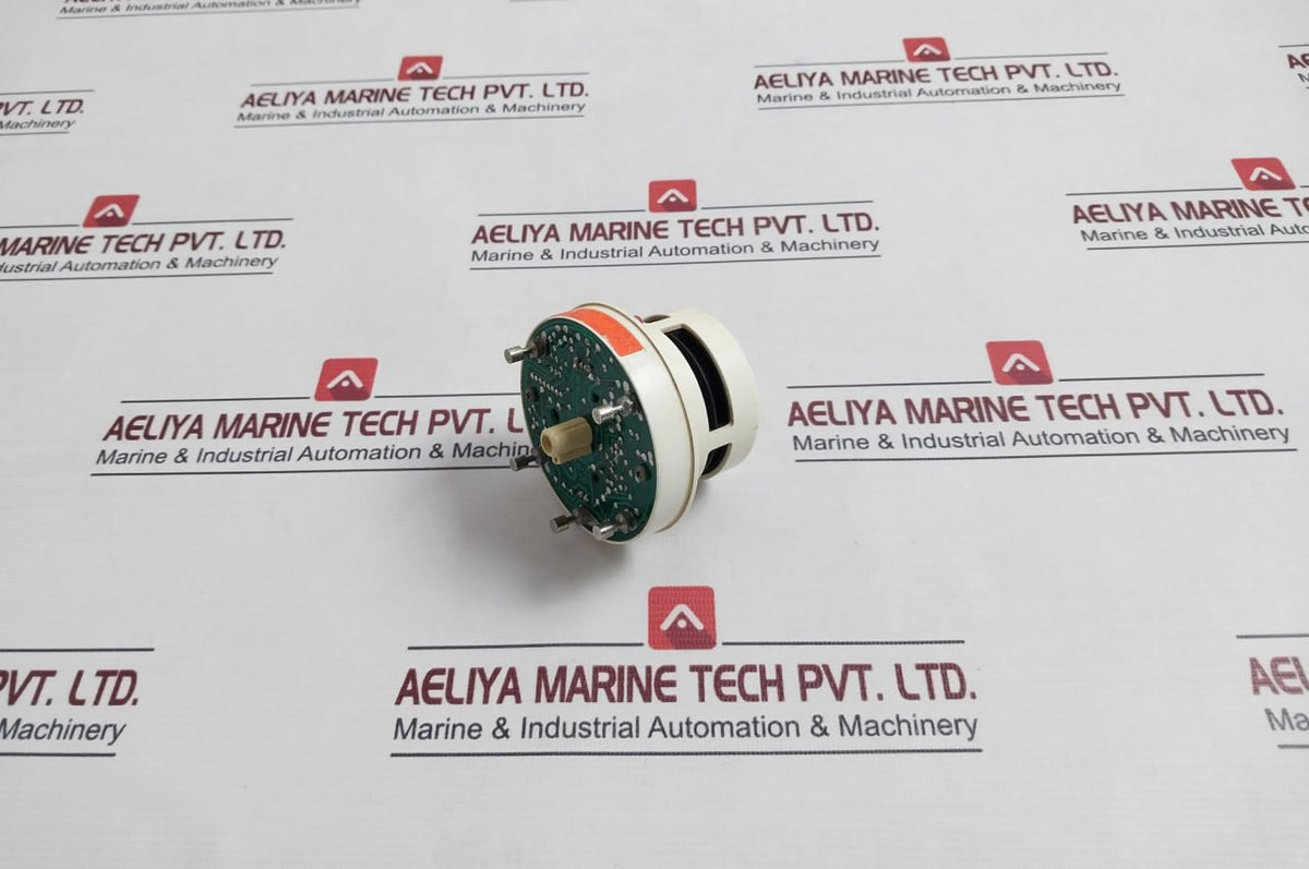 Hekatron Orm 130/8 Optical Smoke Detector 560Î© – Aeliya Marine