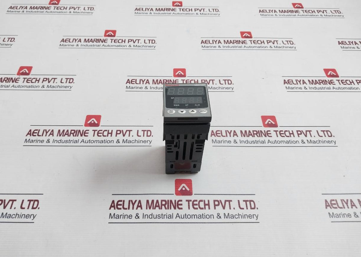 Honeywell Udc120T Digital Temperature Controller Dc120 411031000 100 ...