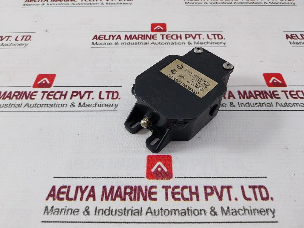 Montanari Cma01 Safety Switch Ac 15 3A 400V Ip54 En 60947-5-1 – Aeliya ...