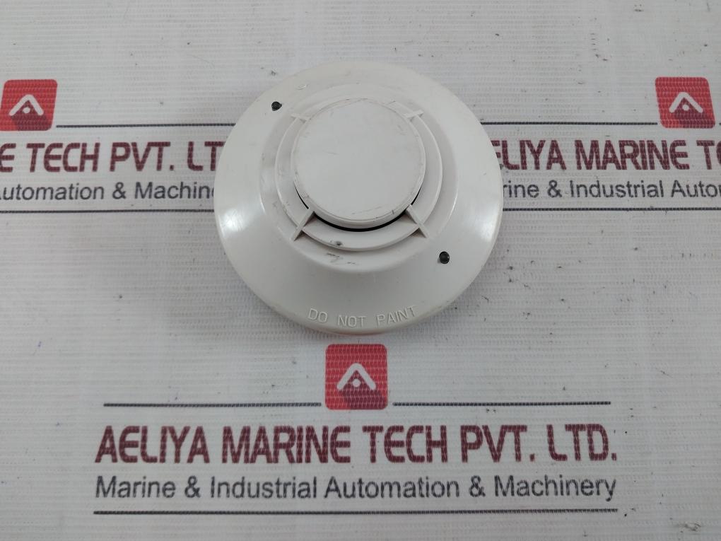 Notifier Fsp-851 Smoke Detector Head For Use With An S911 – Aeliya Marine
