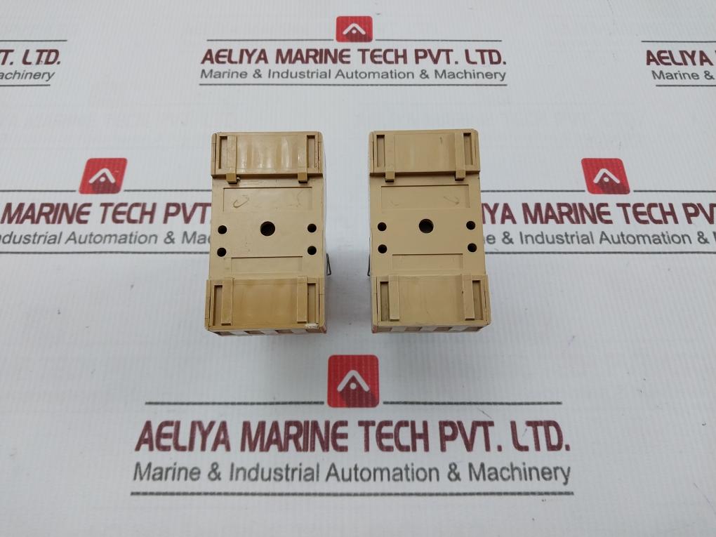 Paramount Series P3 2C/O F Z Coil Relay With An Electromatic Base ...