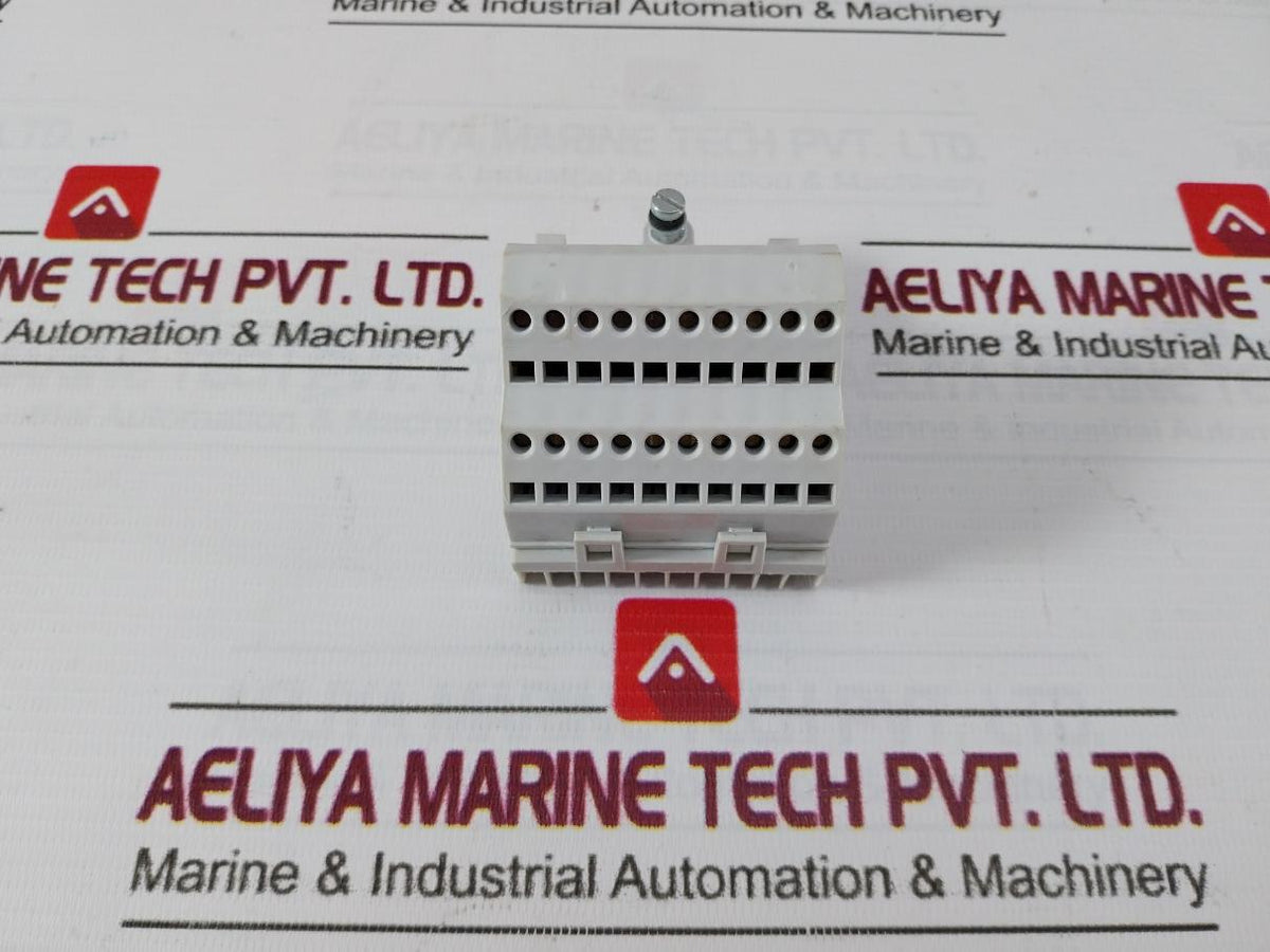 Phoenix Connect 10 Way Terminal Block – Aeliya Marine