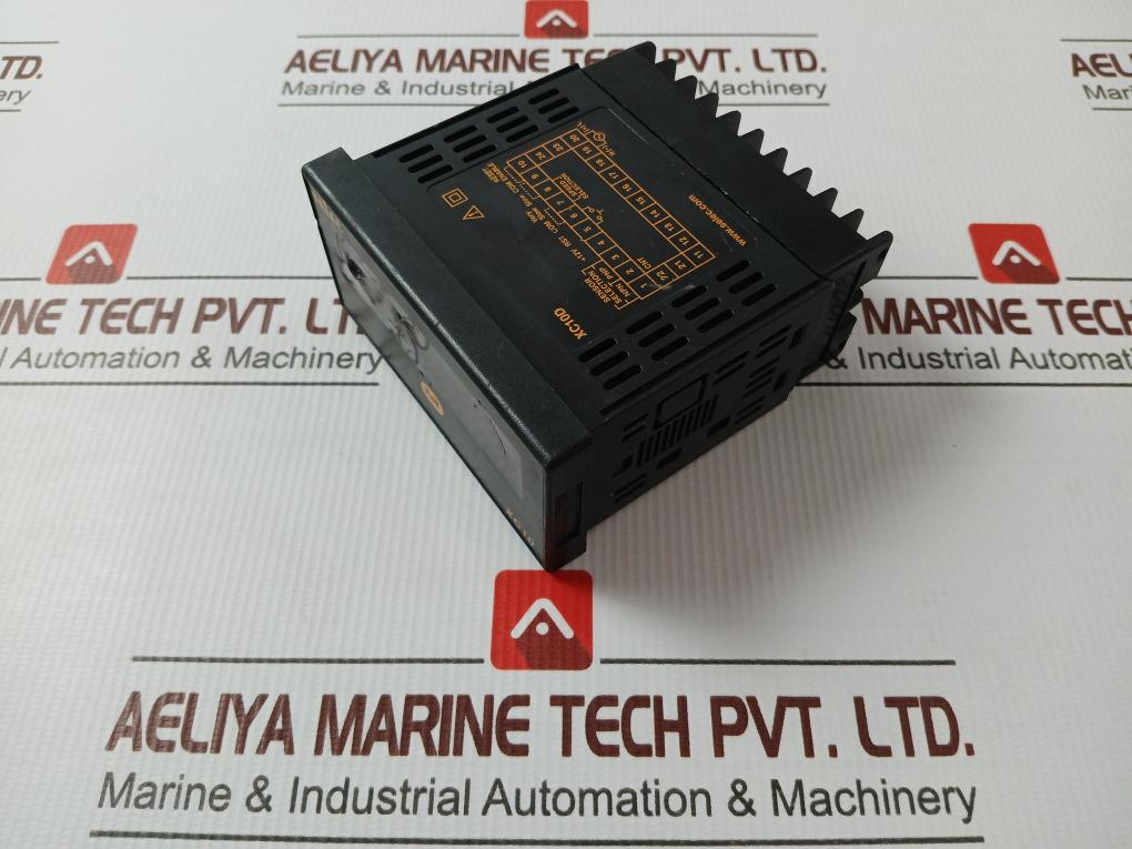 Selec Xc10D Digit Led Count Totaliser 12V – Aeliya Marine