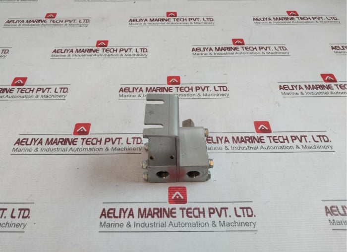 Abb 3Hnm 09704-1 Cleaning Unit Valve Manifold Module – Aeliya Marine