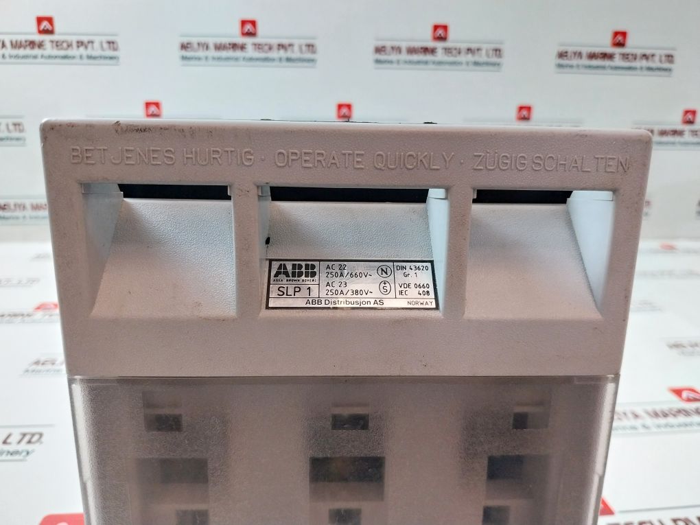 Abb Slp 1 Fuse Switch Disconnector 250A 660V – Aeliya Marine