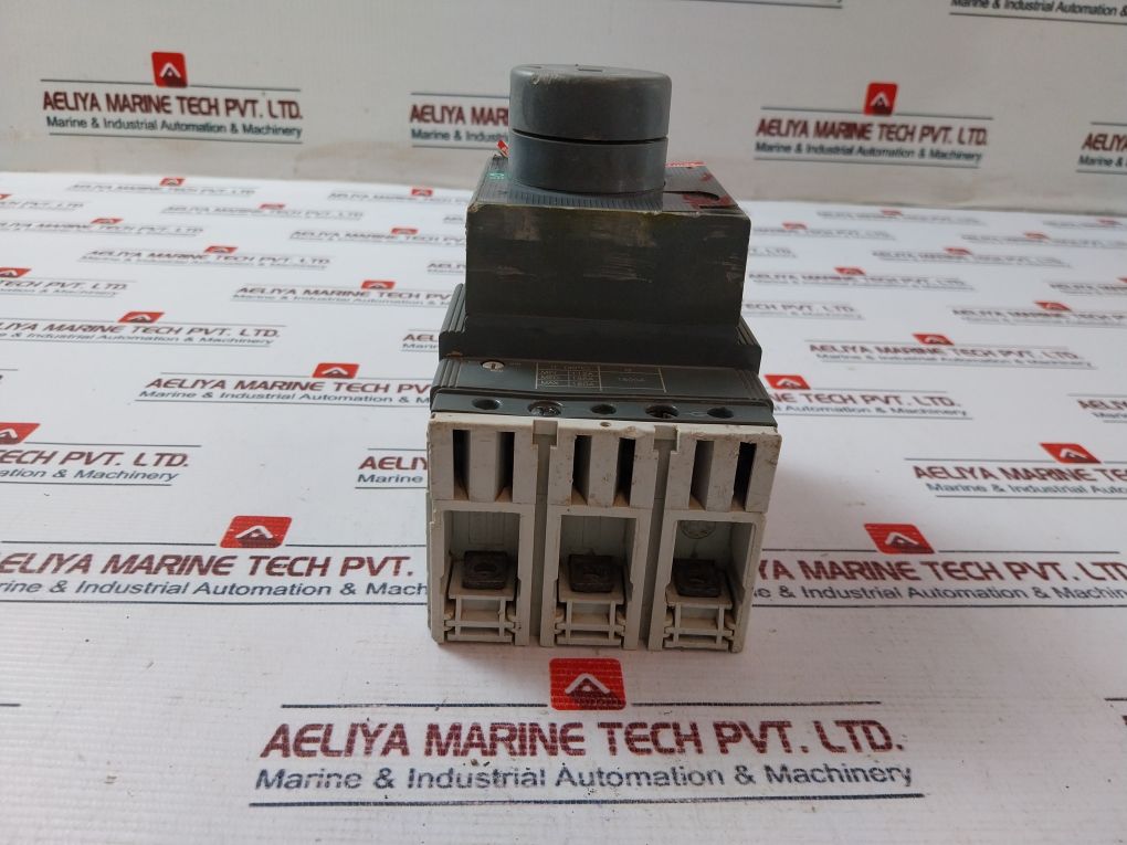 Abb T2N 160 Circuit Breaker 160A 690V 50-60Hz – Aeliya Marine