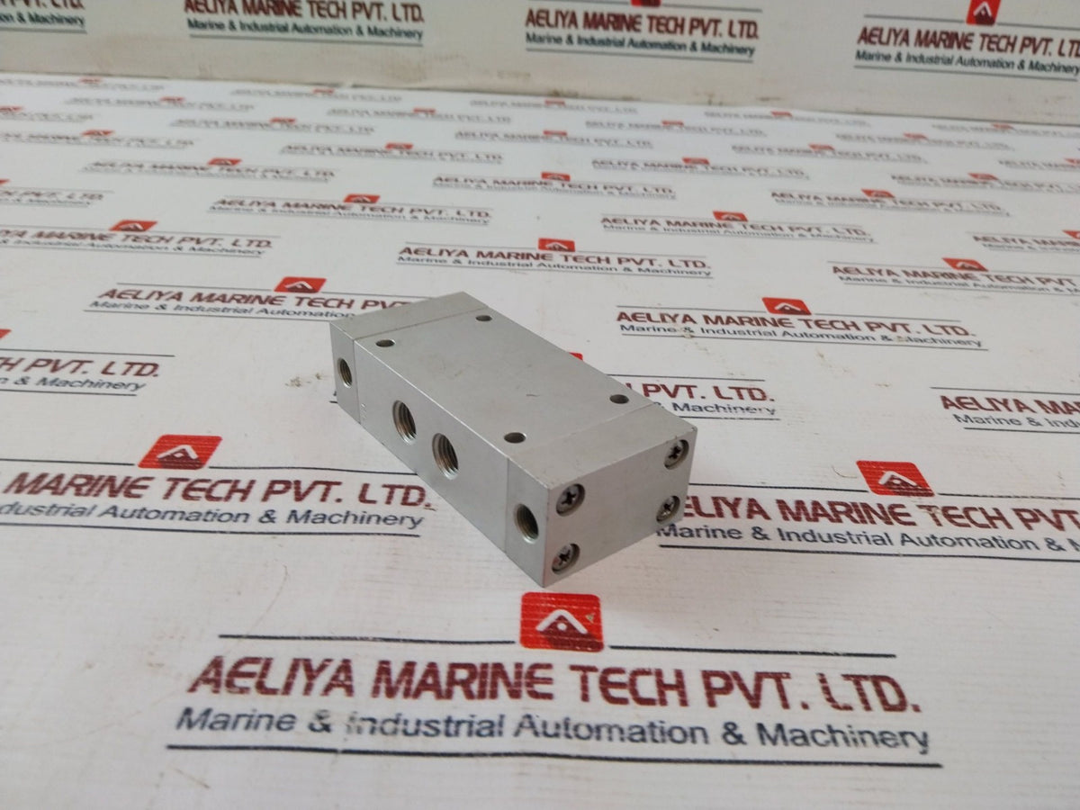 Airtec P-07-520 Pilot Operated Pneumatic Directional Control Valve 111 ...