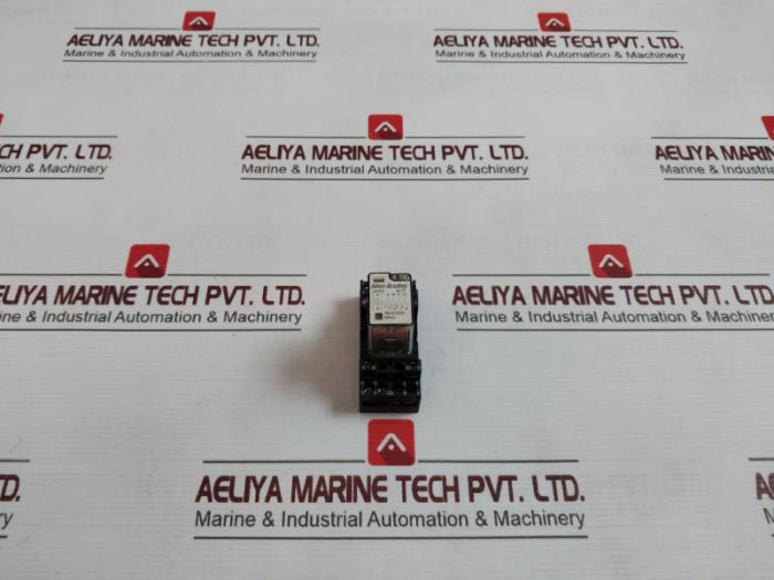 Allen-bradley 700-hc24Z24 Ice Cube Relay 24Vdc Or 700-hn 104 10A 300Va ...