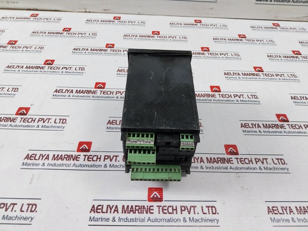 Ambetronics Tc-800 Temperature And Humidity Data Scanner/Logger 230Vac ...